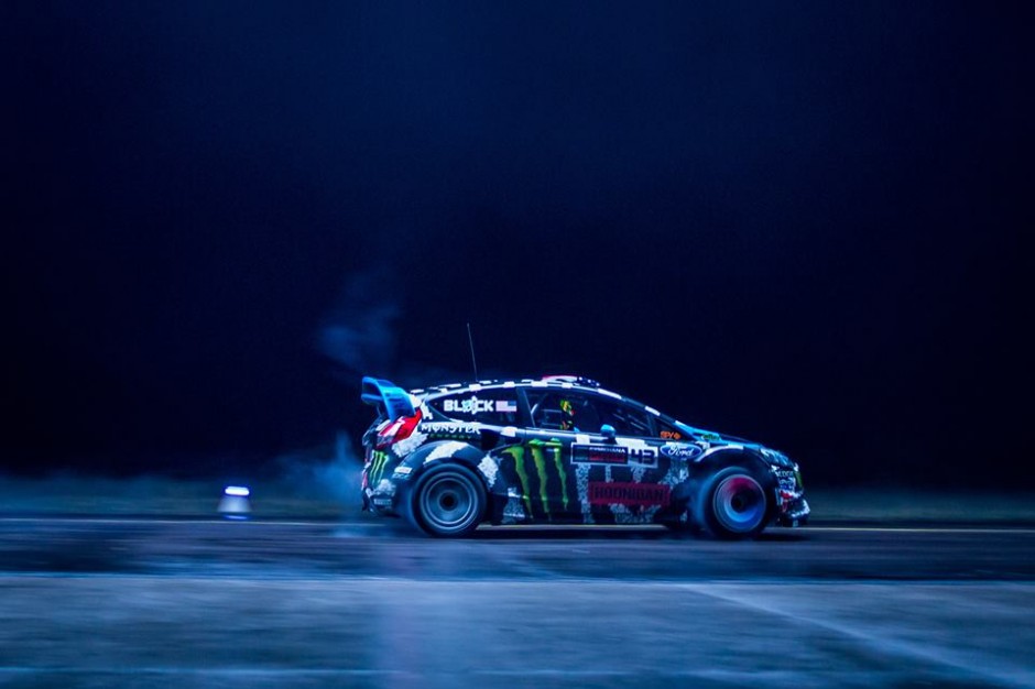 Castrol EDGE Titanium Strong Blackout | Build Race Party