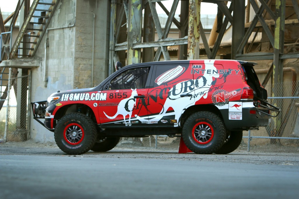 Canguro Racing: Baja 1000 in a Toyota Land Cruiser | Build Race Party