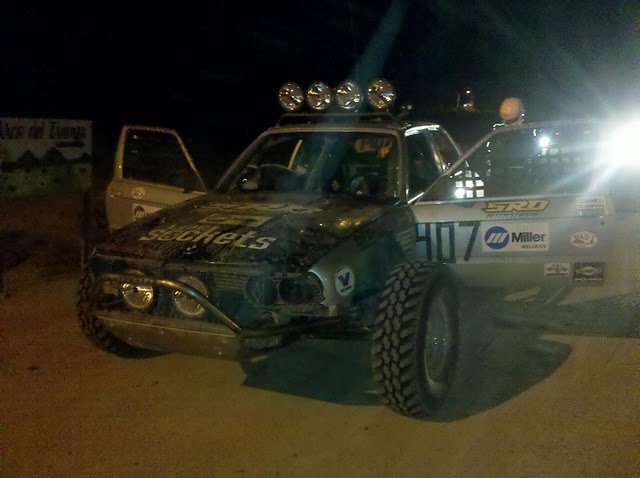 Baja BMW Cam and Naked girlchris simon baja chase | Build Race Party