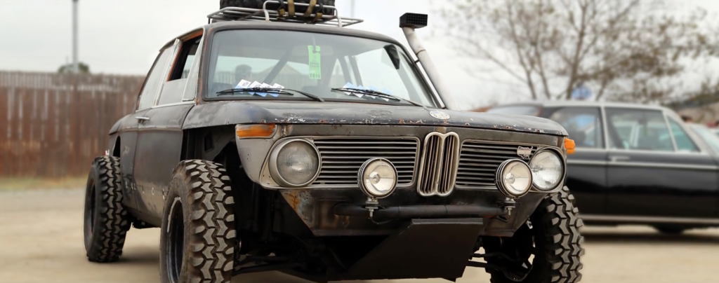 This Offroad 2002 is the original BMW X2! | Build Race Party