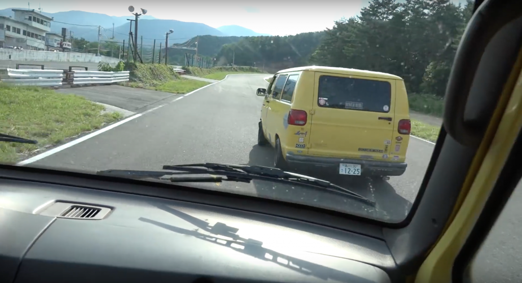 Dajiban: Racing Dodge Vans! | Build Race Party